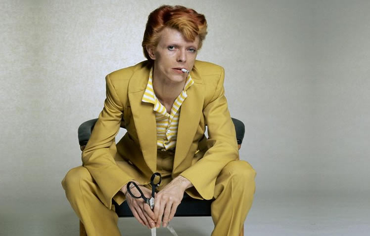 Diamond Dogs by David Bowie – Classic Rock Review